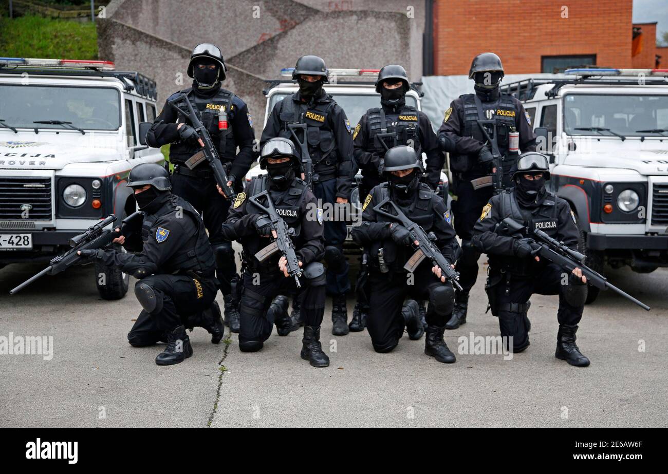 Assault combat vehicles hi-res stock photography and images - Alamy