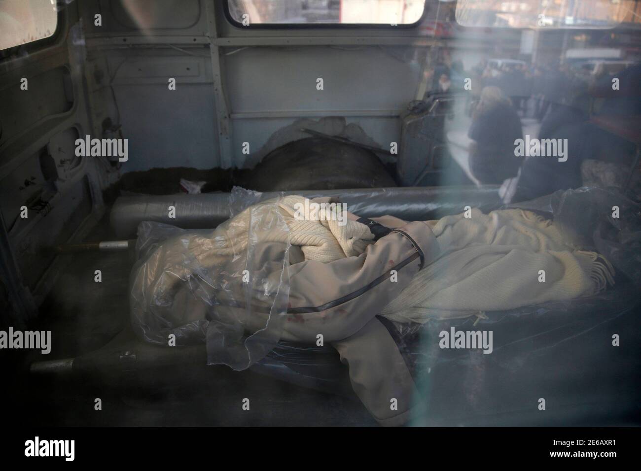 Body rise death woman hi-res stock photography and images - Alamy