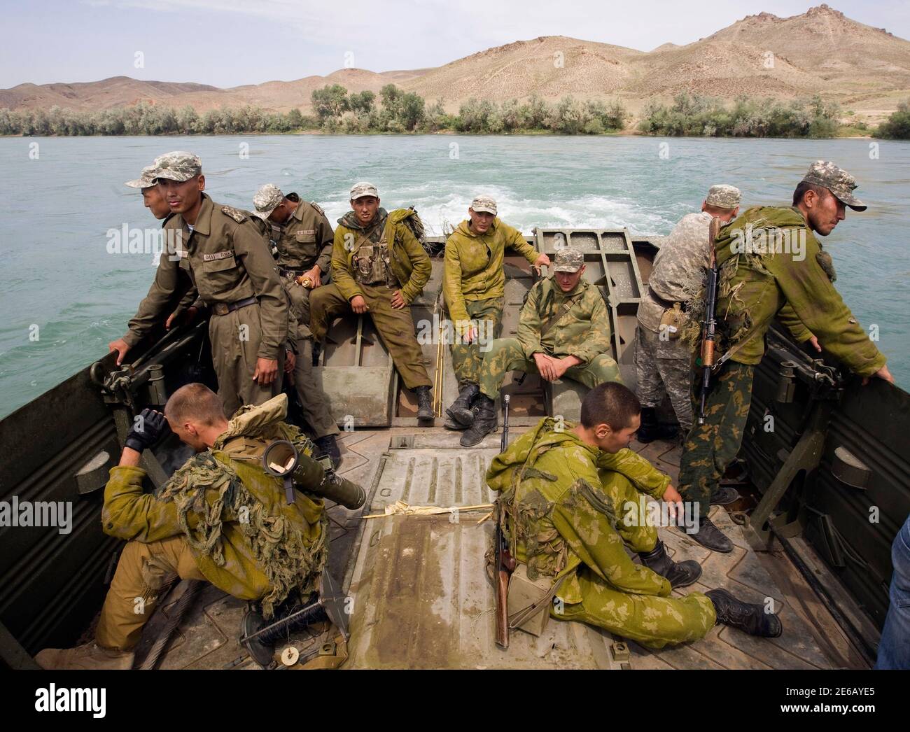 Amphibious train hi-res stock photography and images - Alamy
