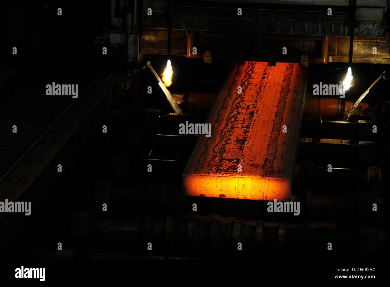 Hot Slab On Conveyor High Resolution Stock Photography and Images - Alamy