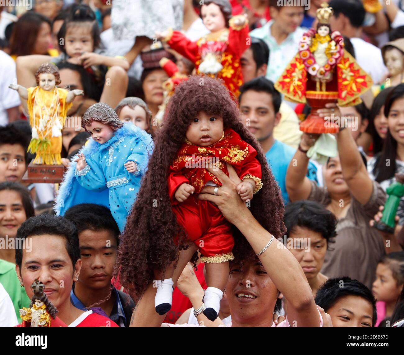 Jesus Holds A Child High Resolution Stock Photography and Images - Alamy