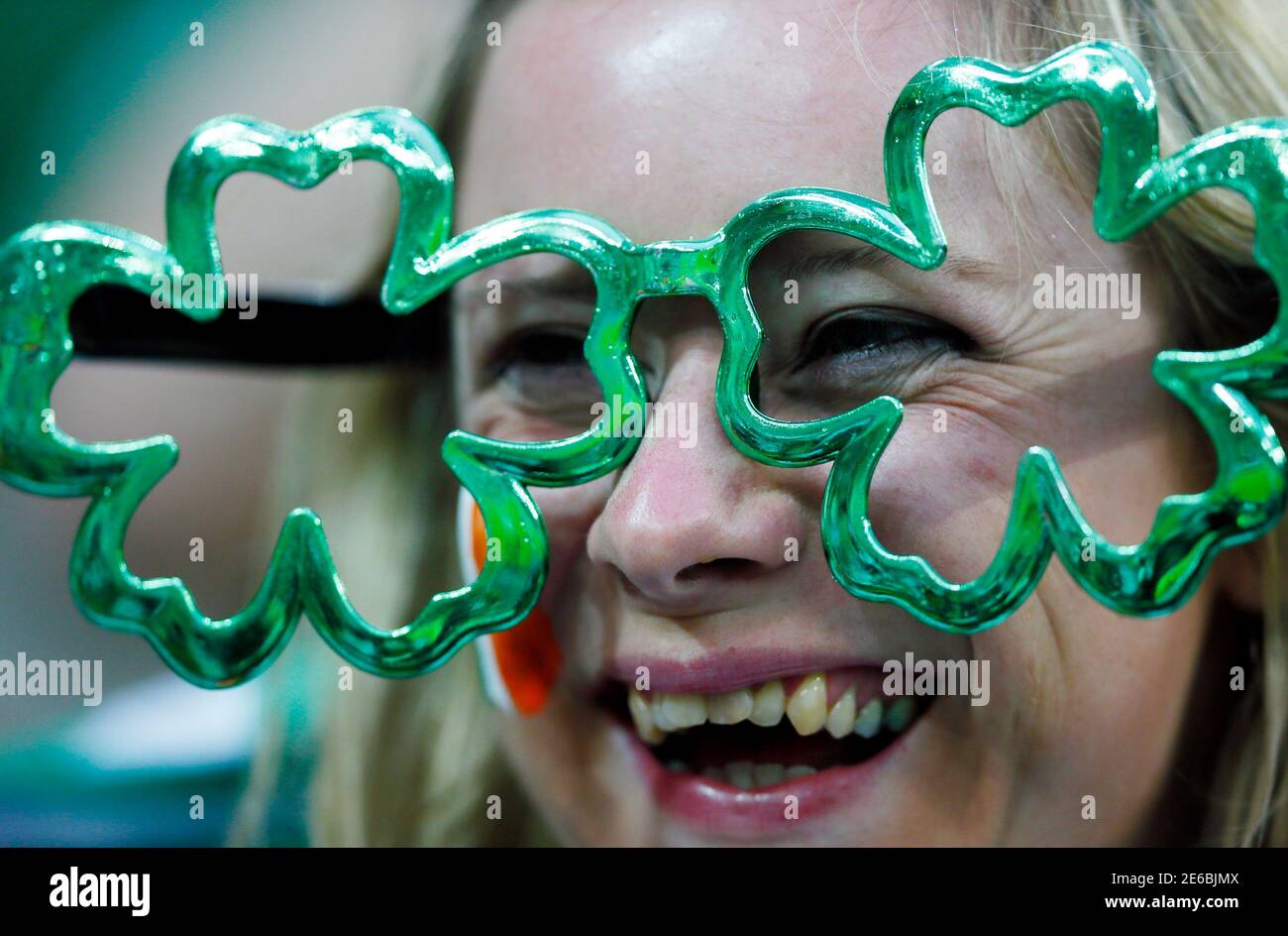 Irish soccer fan hi-res stock photography and images - Alamy