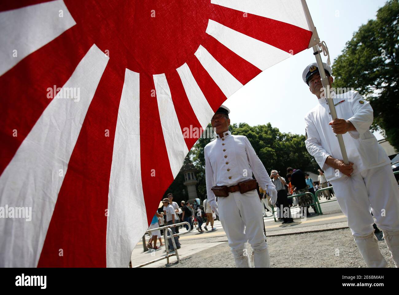 Japanese soldiers war flag hi-res stock photography and images - Alamy
