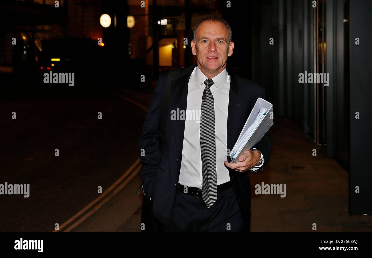Tesco ceo dave lewis hi-res stock photography and images - Alamy
