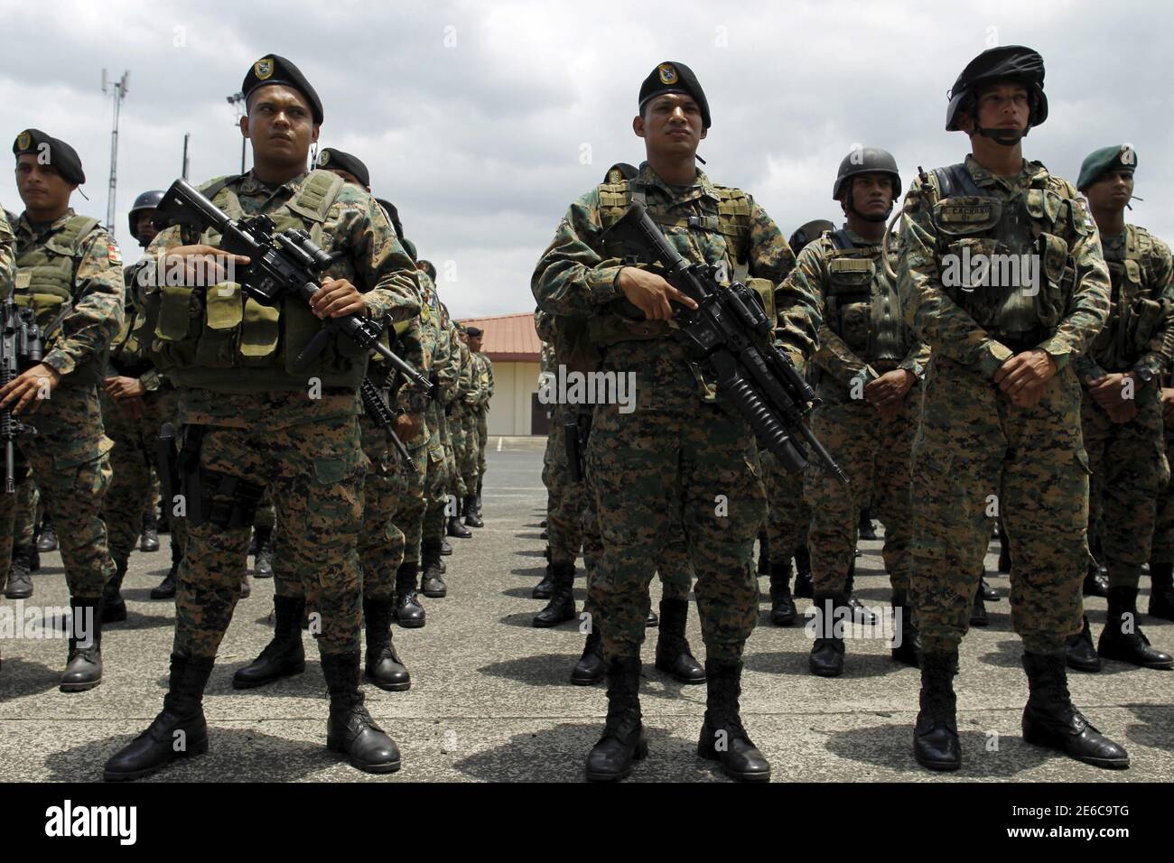 Panama security forces hi-res stock photography and images - Alamy