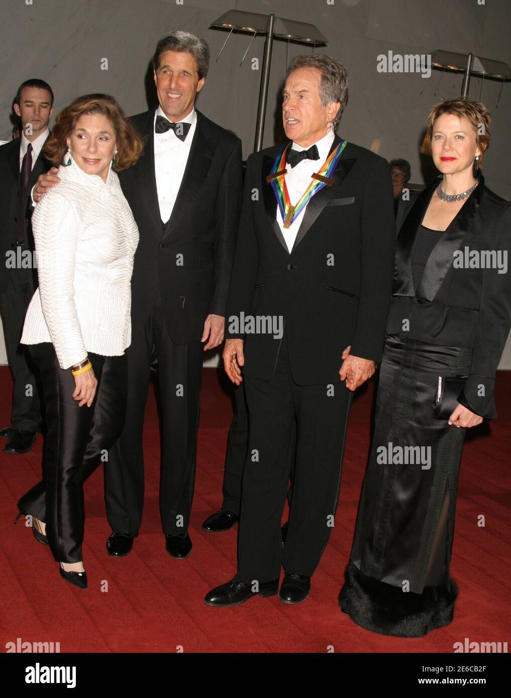 Teresa Heinz Kerry, John Kerry, Warren Beatty and Annette Bening attend ...