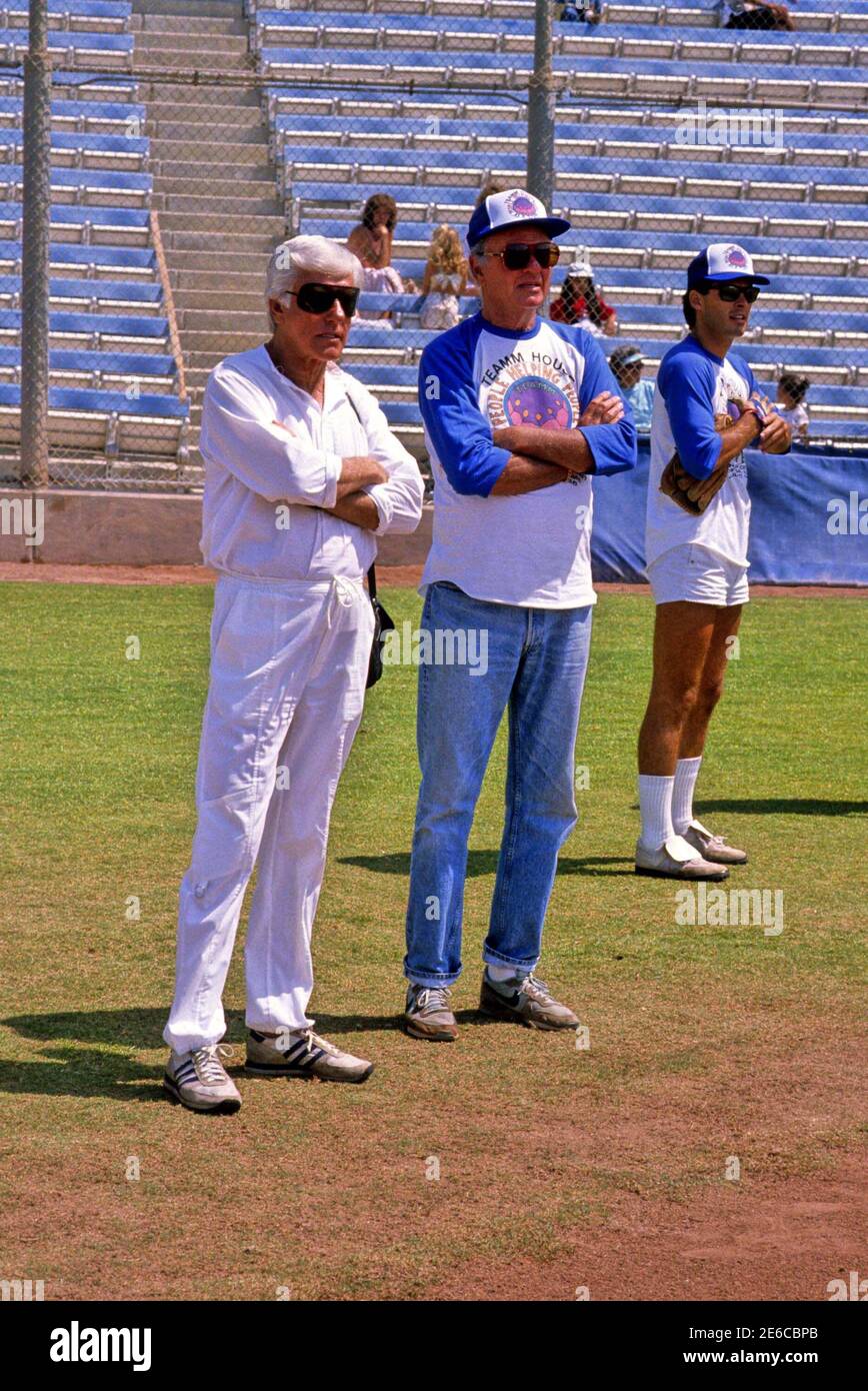 Dick Van Dyke And Harvey Korman 1988 Credit: Ralph Dominguez/MediaPunch ...
