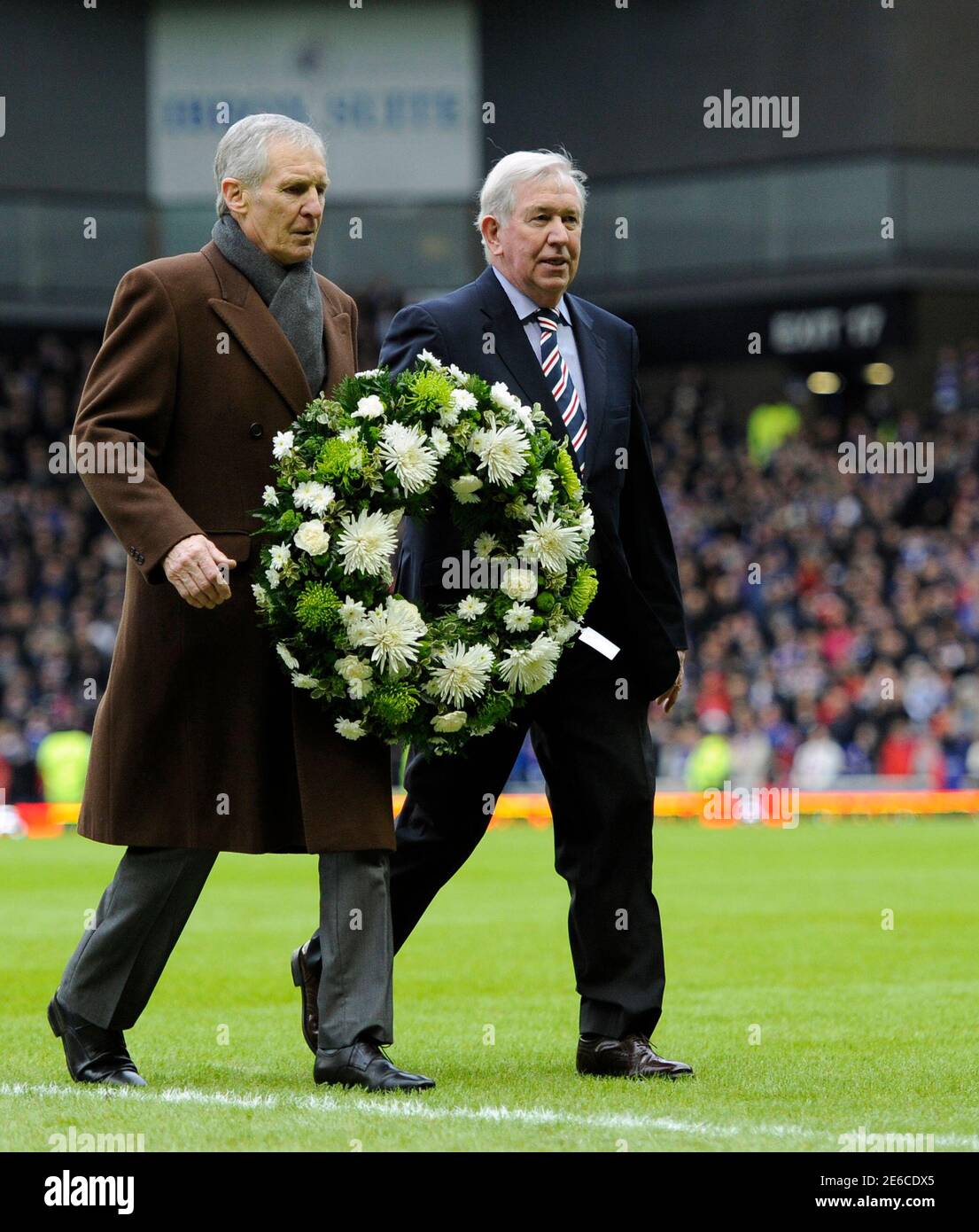 1971 ibrox disaster hi-res stock photography and images - Alamy
