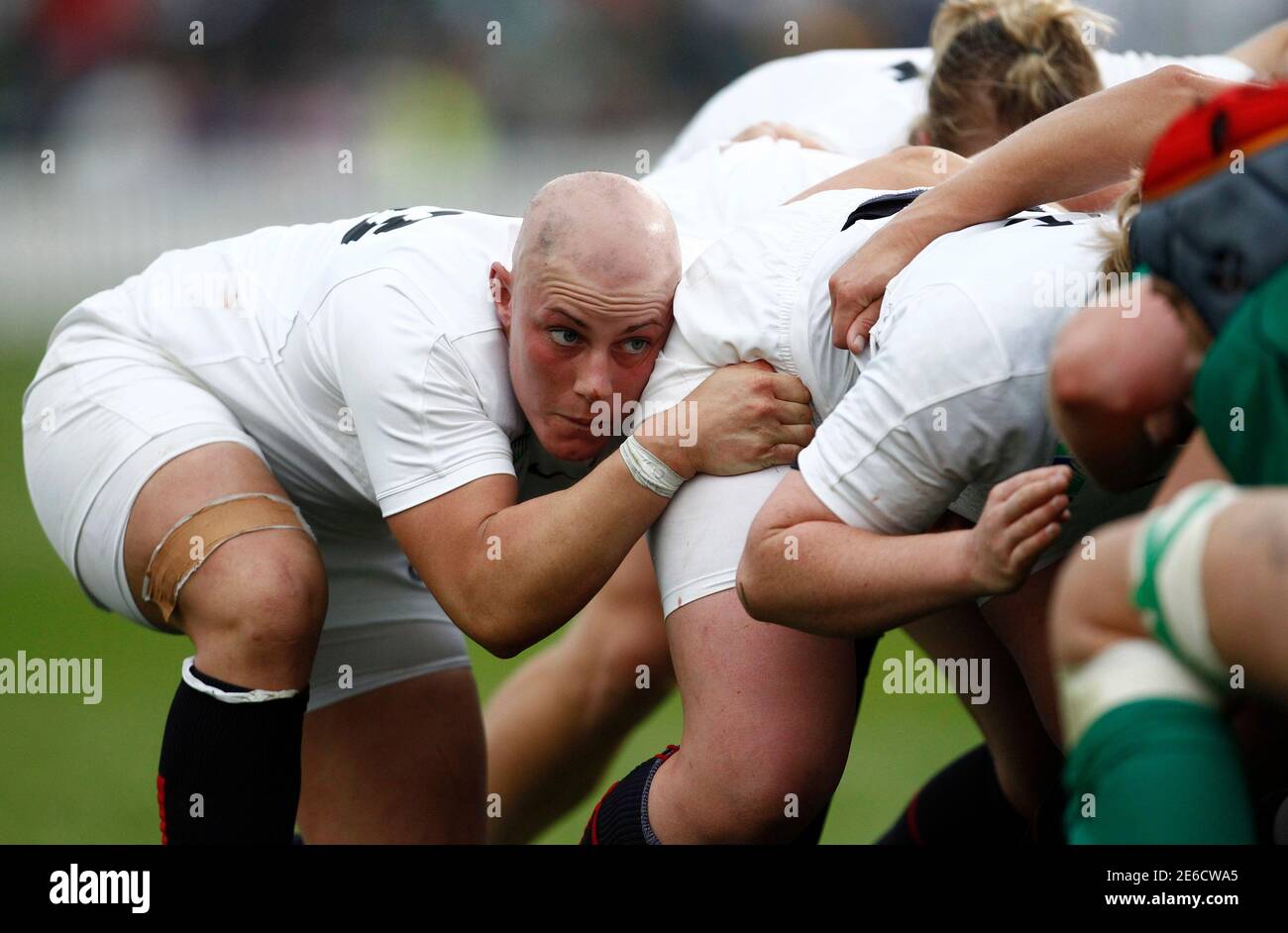 Womens Rugby Scrum High Resolution Stock Photography and Images - Alamy