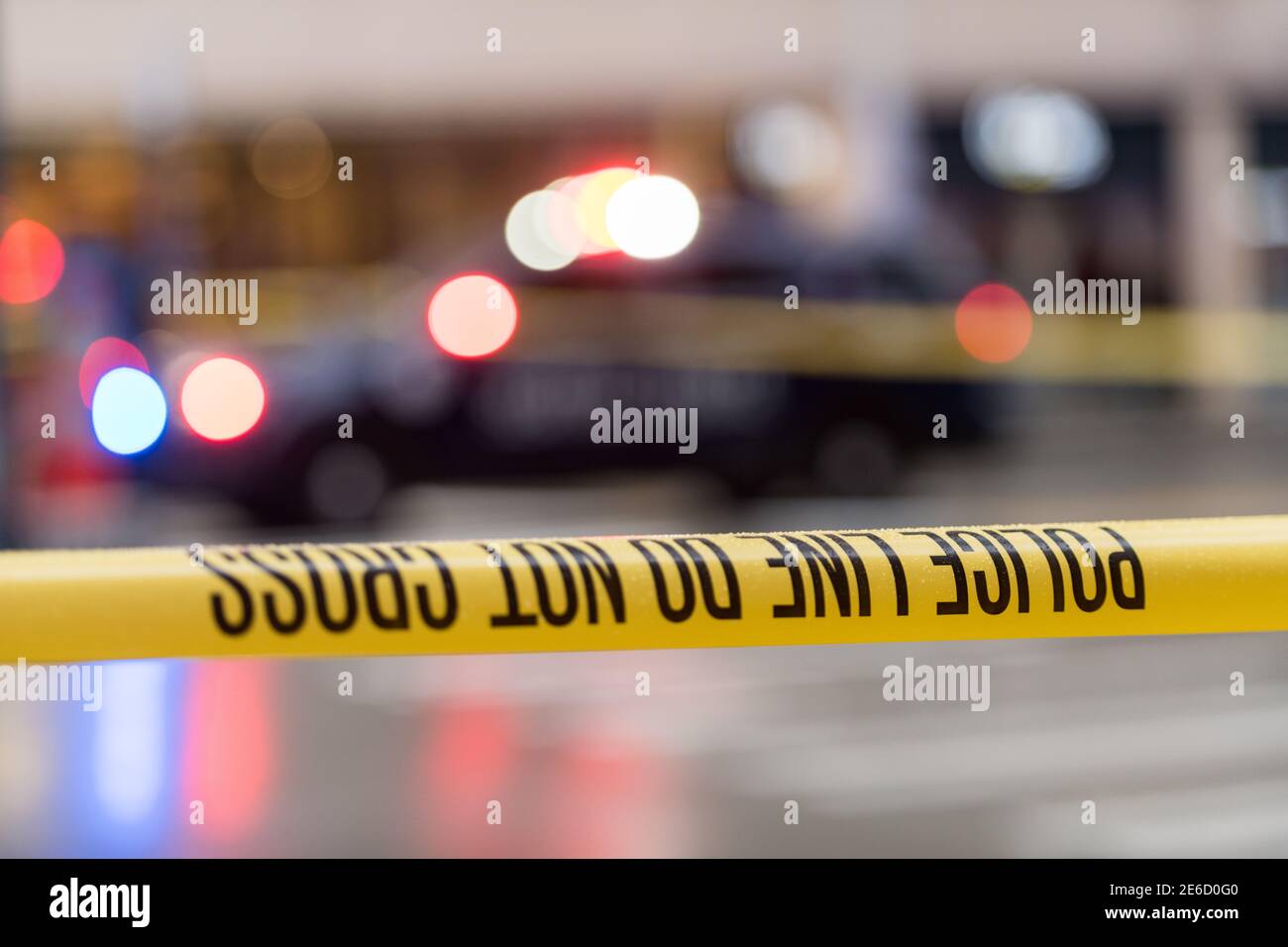 Police line at a shooting crime scene Stock Photo - Alamy