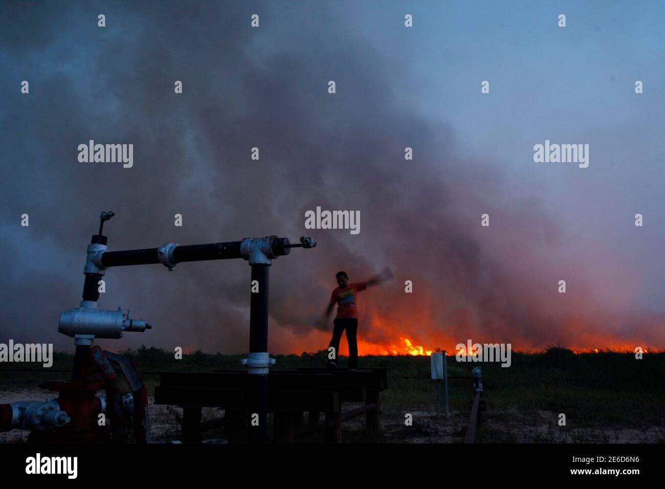 Southeast asia fire pollution hi-res stock photography and images - Alamy