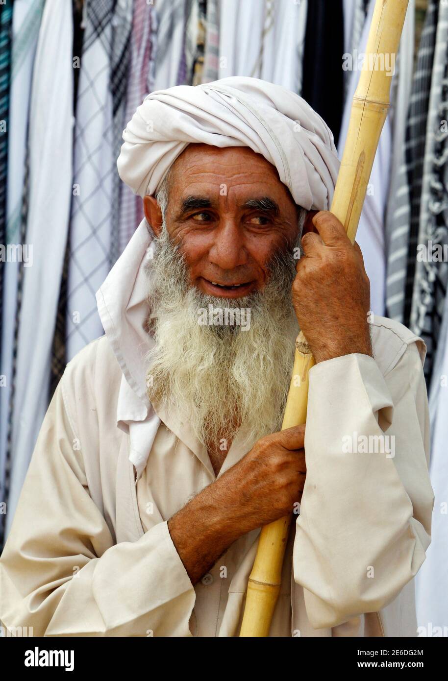 Torkham gate border hi-res stock photography and images - Alamy