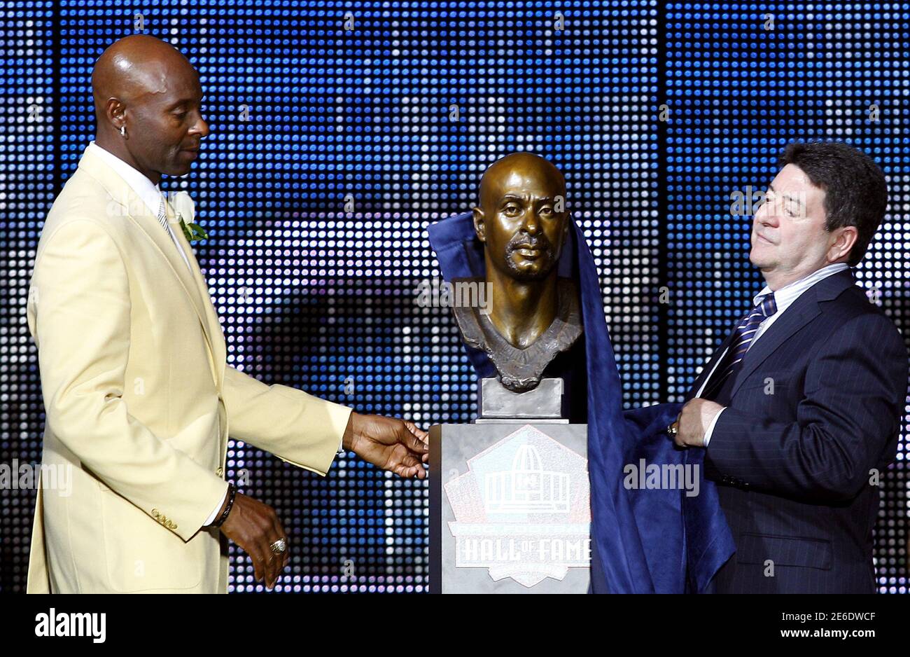 Jerry rice nfl 49ers hi-res stock photography and images - Alamy