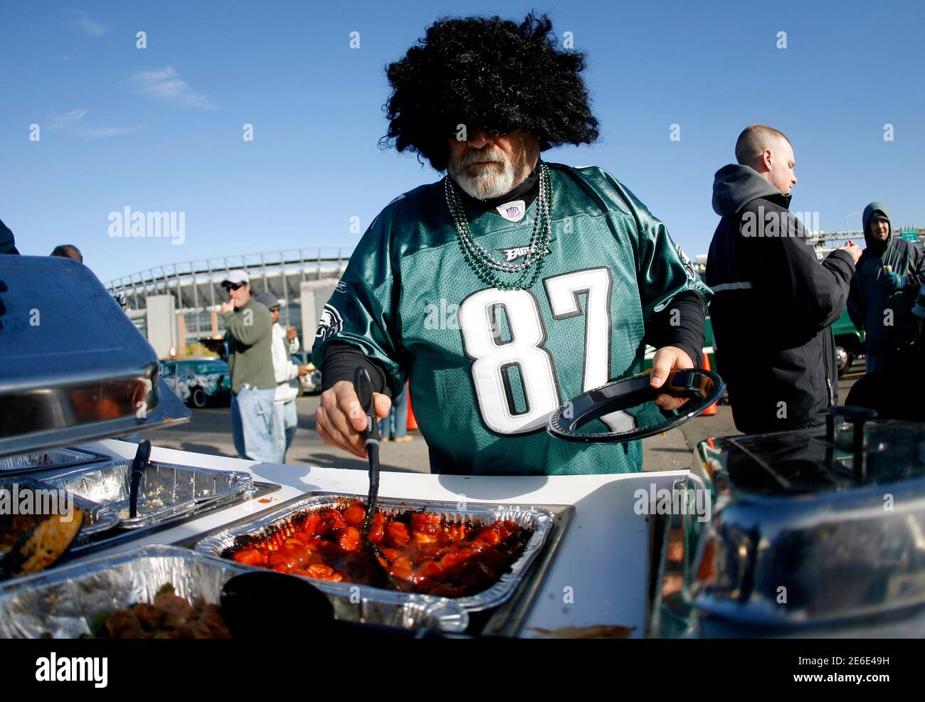 Pre game football tailgating hi-res stock photography and images - Alamy