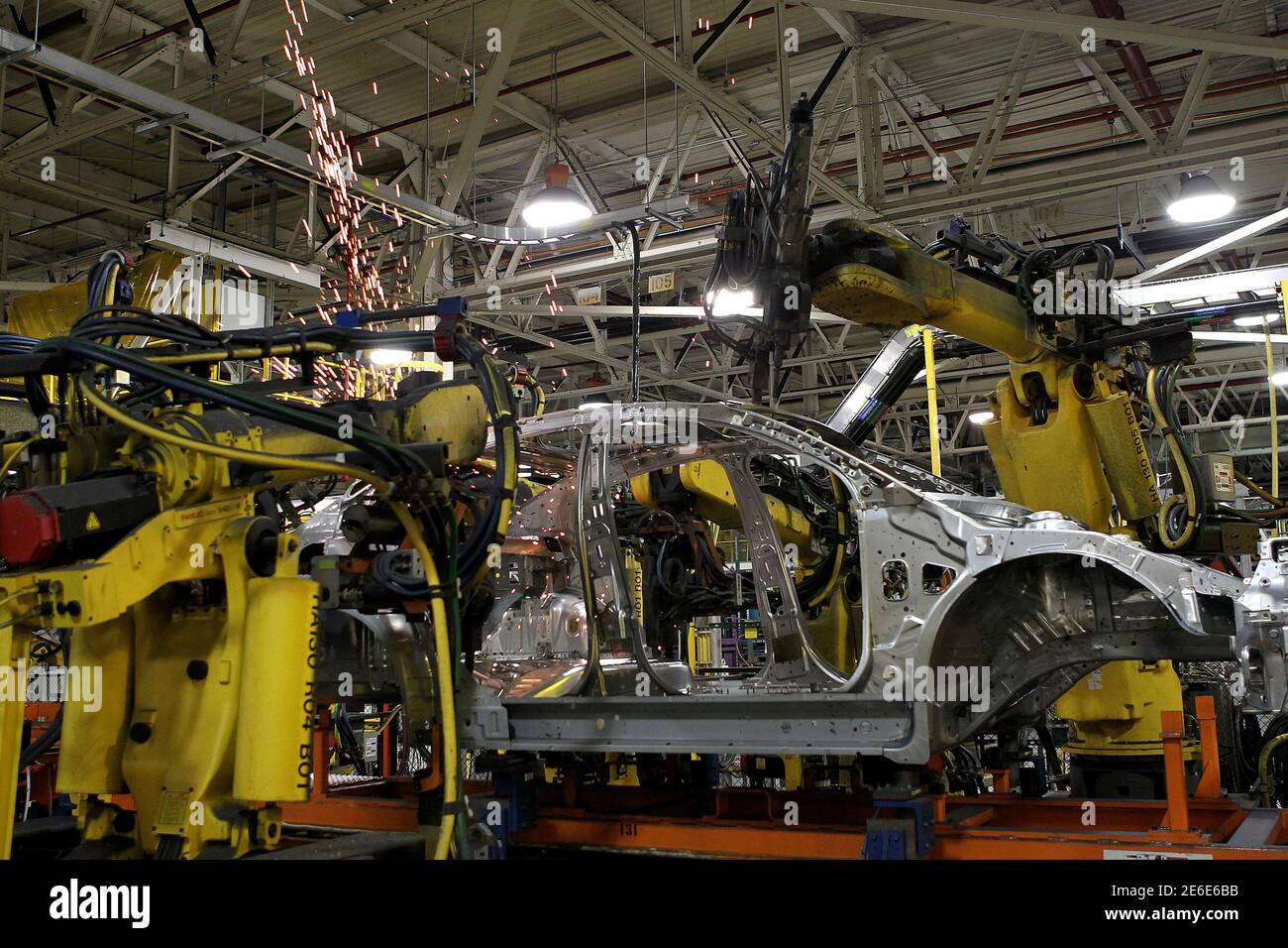 Gm chassis hi-res stock photography and images - Alamy