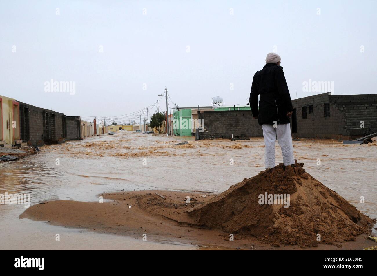 Riyadh rain hi-res stock photography and images - Alamy