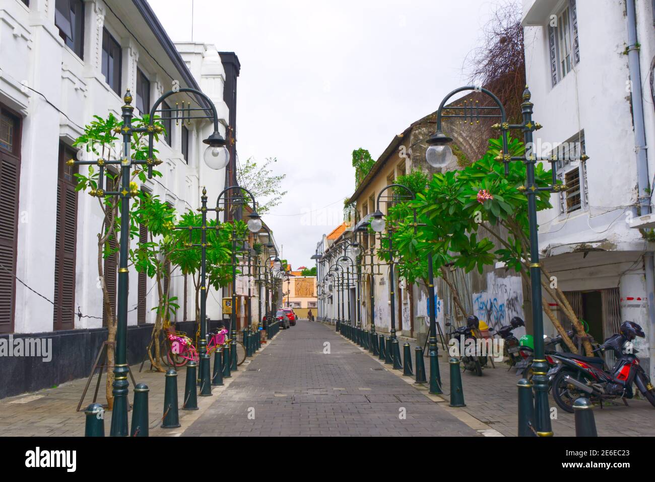 Semarang, Indonesia - January 21, 2021: Old building in Kota Lama (old ...