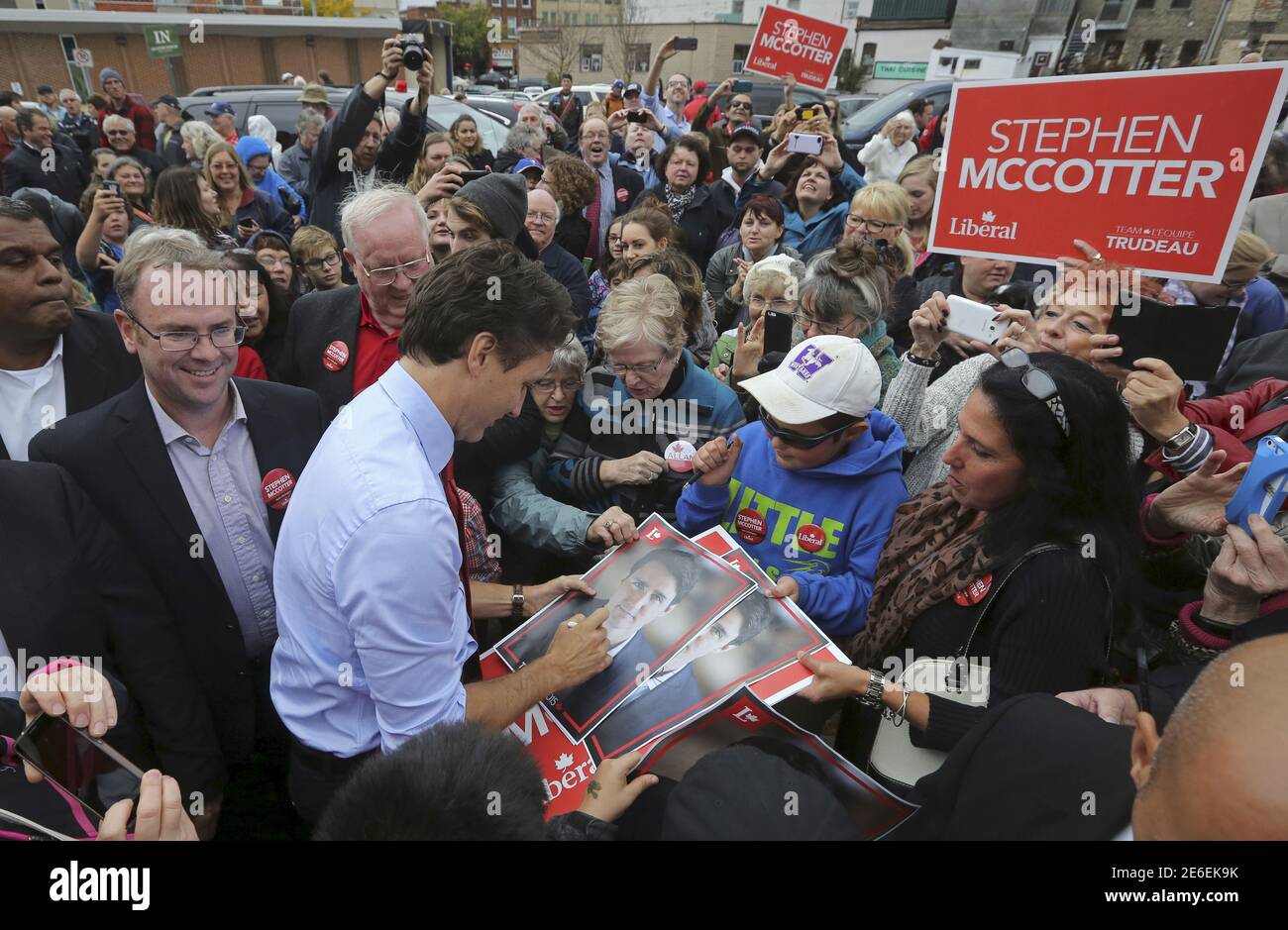 Trudeau campaign posters hi-res stock photography and images - Alamy