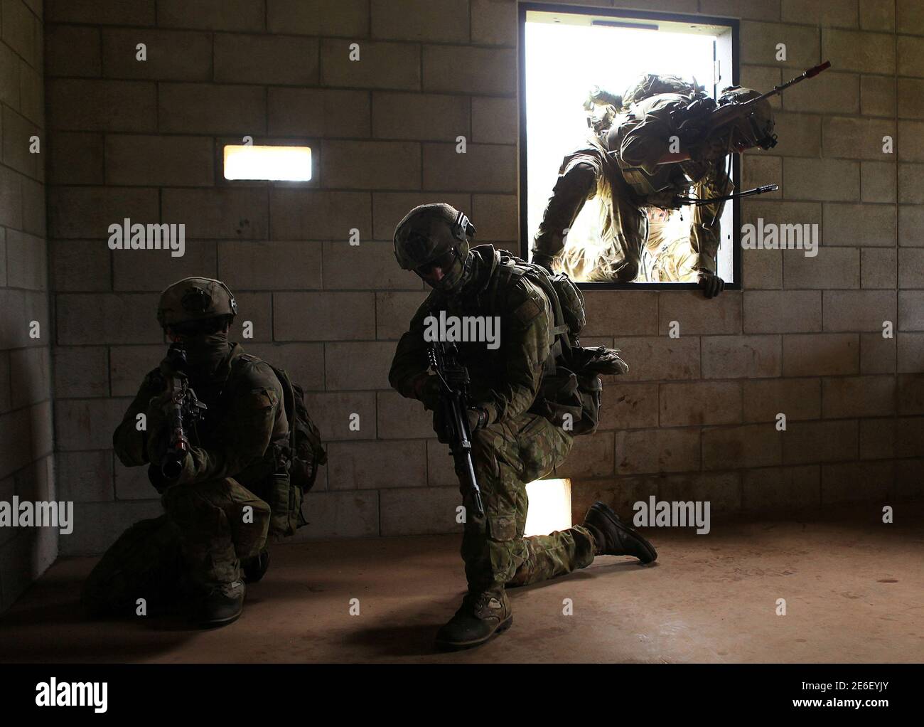 Australian army soldiers hi-res stock photography and images - Alamy