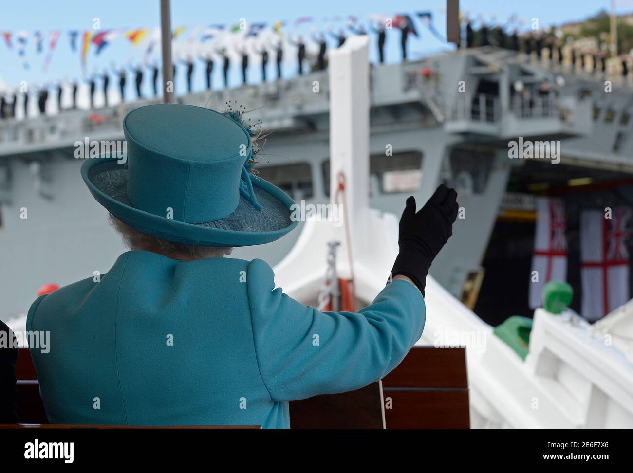 Royal navy defence boat hi-res stock photography and images - Alamy
