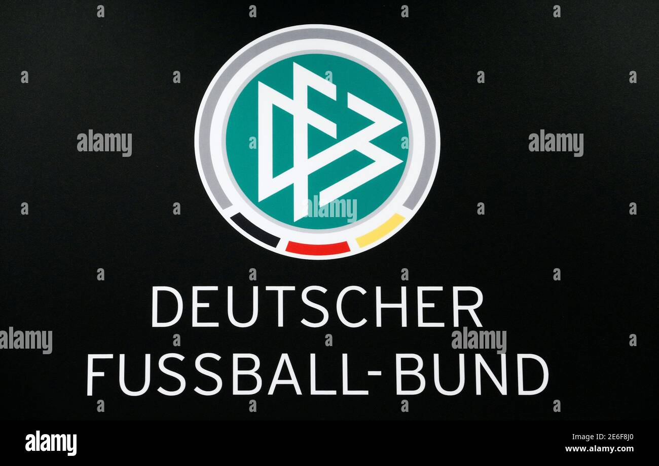 Soccer logo hi-res stock photography and images - Alamy