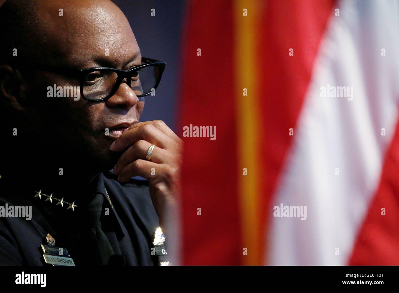 Dallas police chief press conference hi-res stock photography and ...