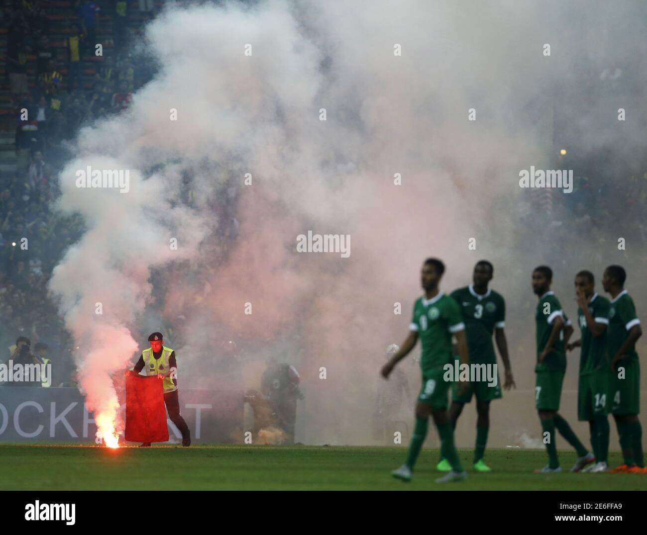 Flare on the pitch hi-res stock photography and images - Alamy