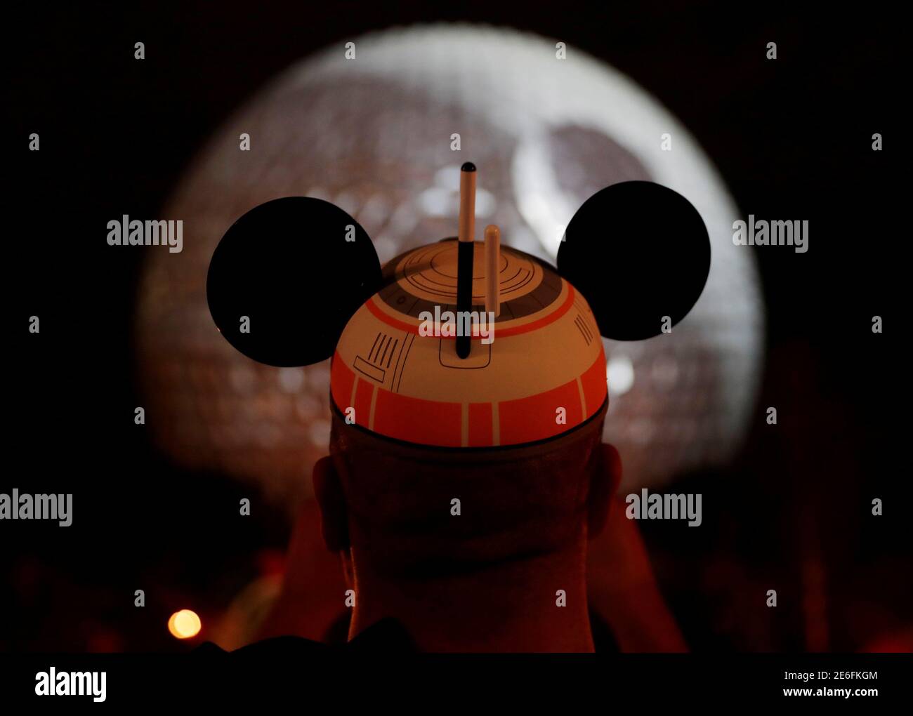 Star vista media hi-res stock photography and images - Alamy