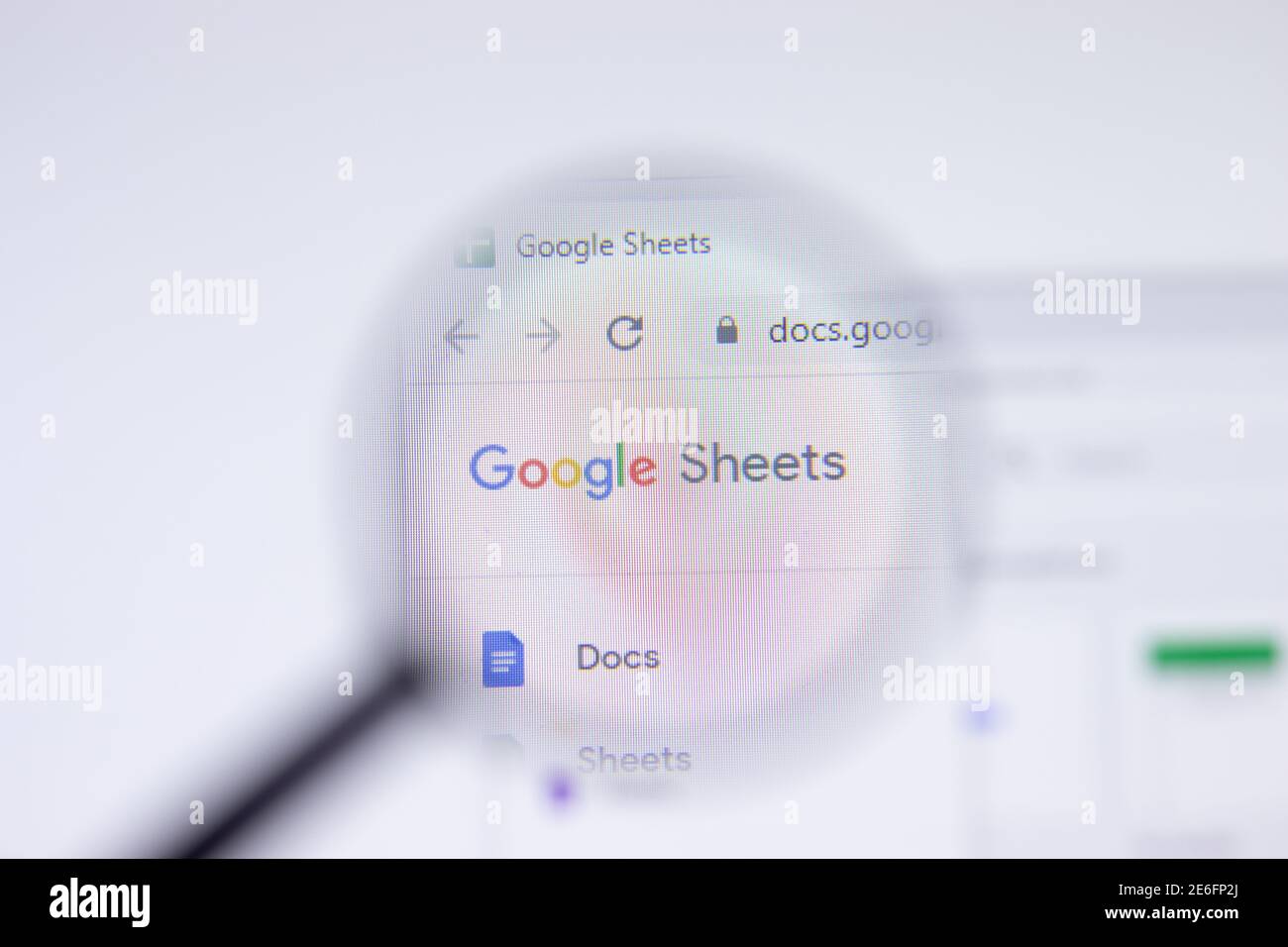 Google sheets logo hi-res stock photography and images - Alamy