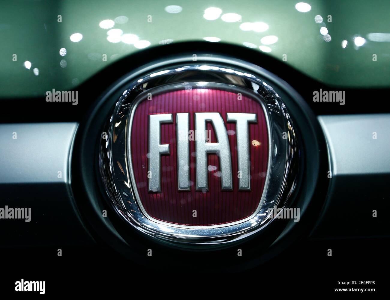 Fiat panda logo hi-res stock photography and images - Alamy
