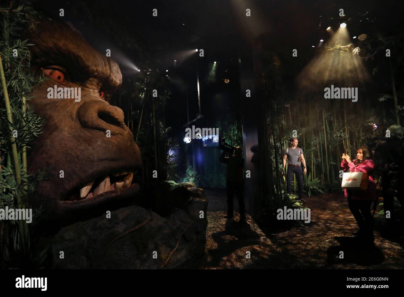 Animatronic, king kong hi-res stock photography and images - Alamy