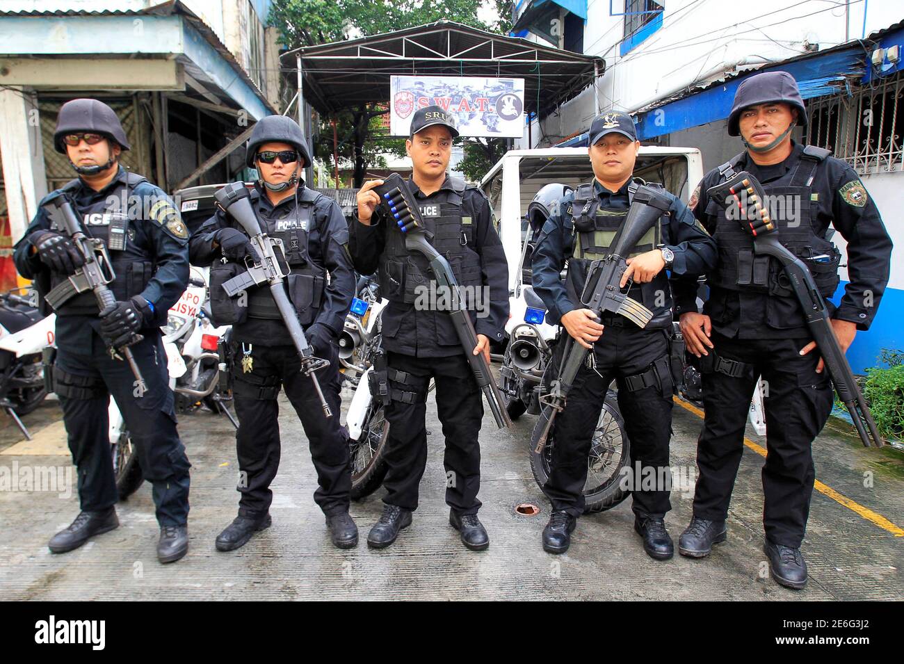 The philippine national police hi-res stock photography and images - Alamy