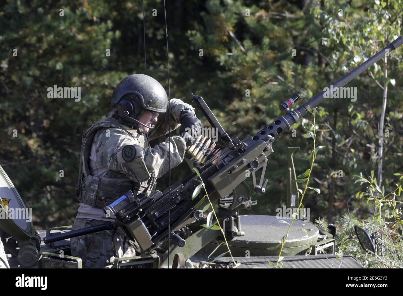 The m113 armored personnel carrier hi-res stock photography and images ...