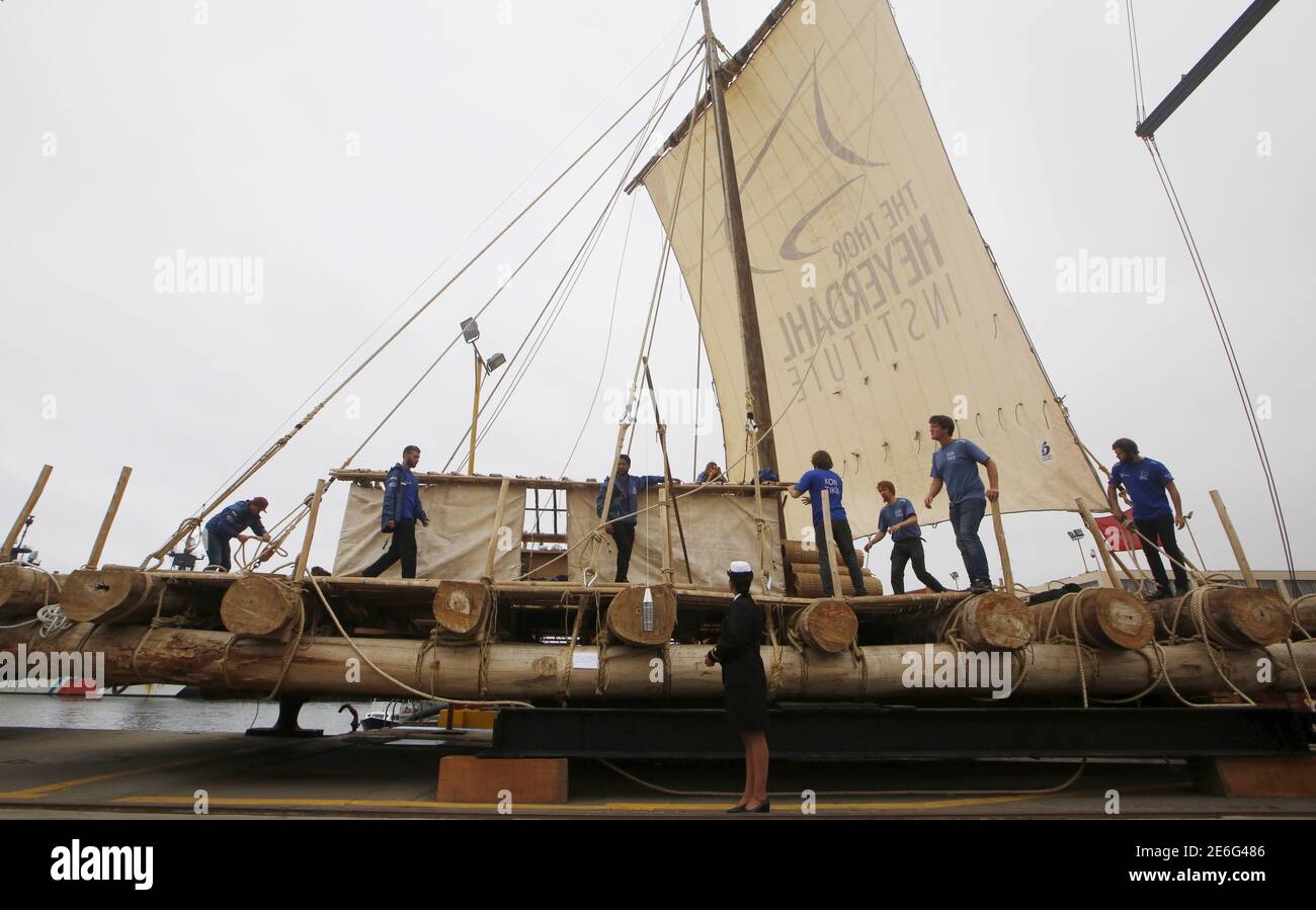 Polynesian solar panel hi-res stock photography and images - Alamy