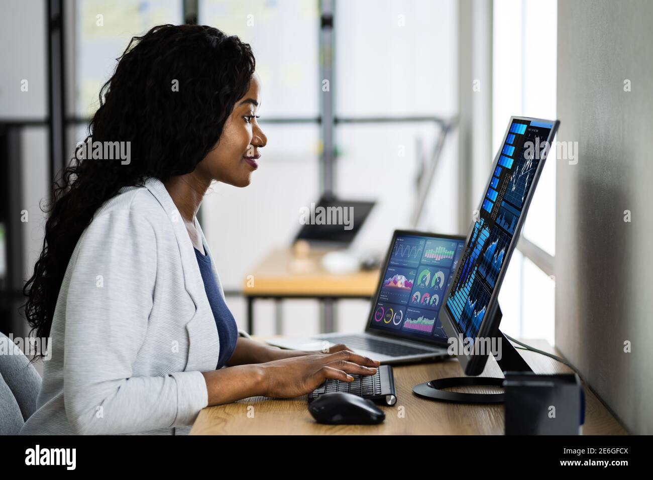 Business Analyst Woman Using Computer Data Tech Stock Photo - Alamy