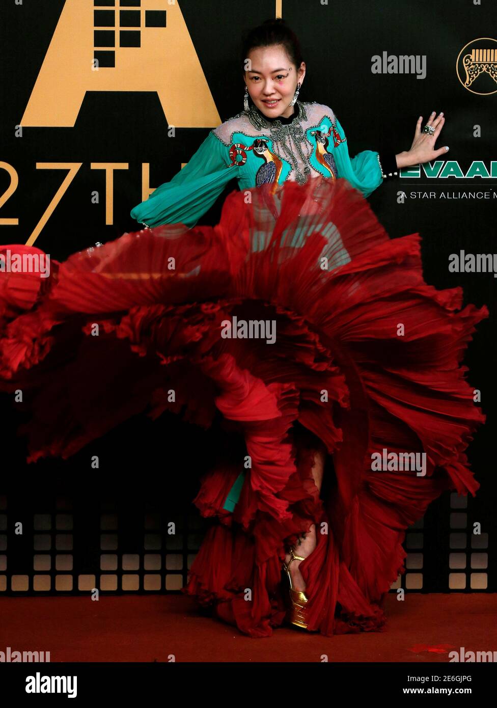 Dee hsu hi-res stock photography and images - Alamy