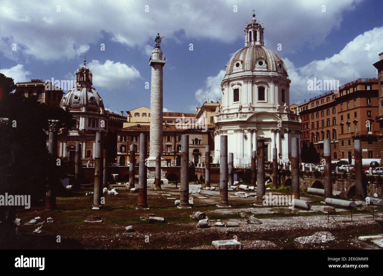 Trajan's Column, Roman Forum, Rome, Italy 1990s Stock Photo - Alamy