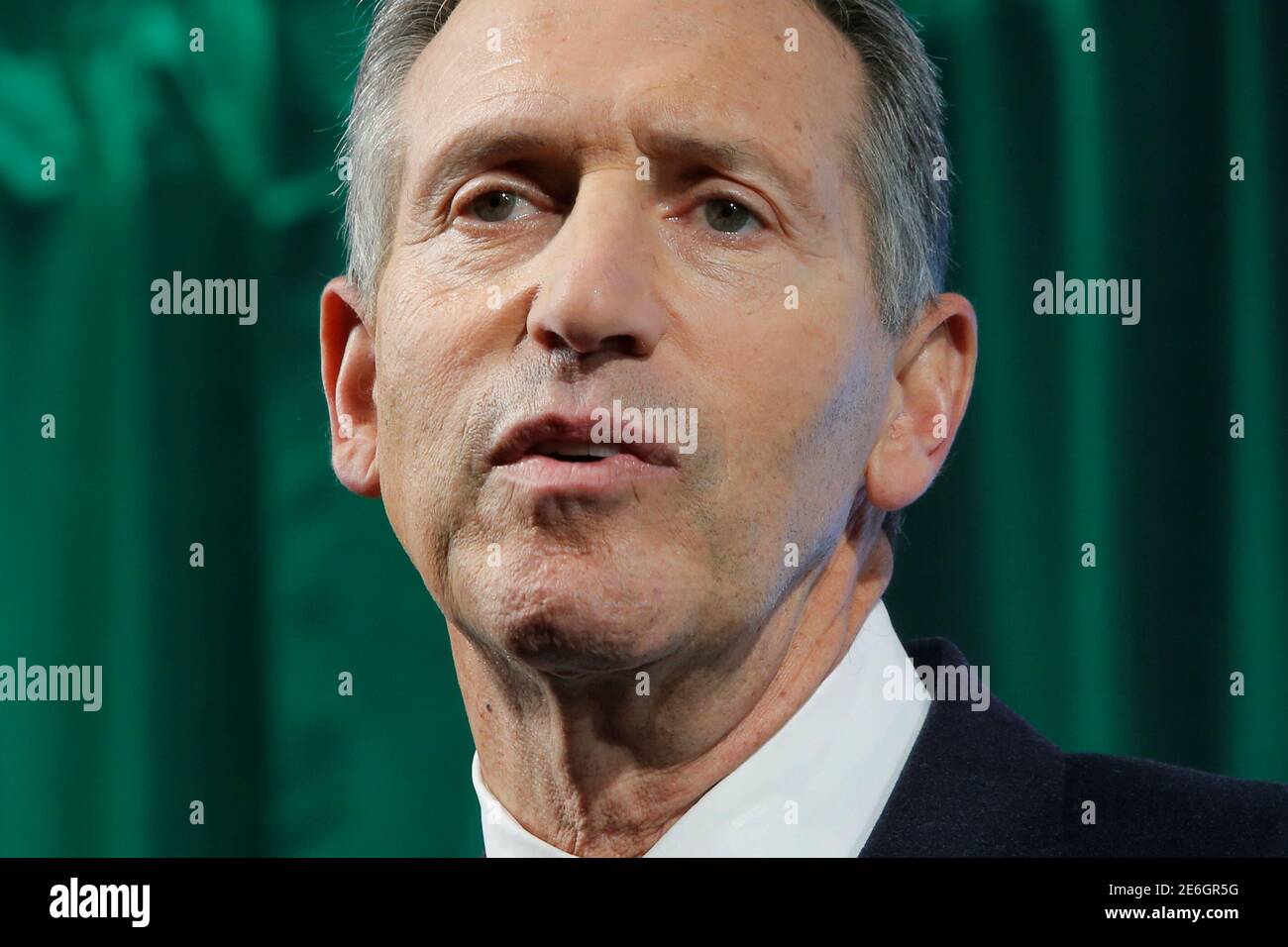 Howard schultz hi-res stock photography and images - Alamy