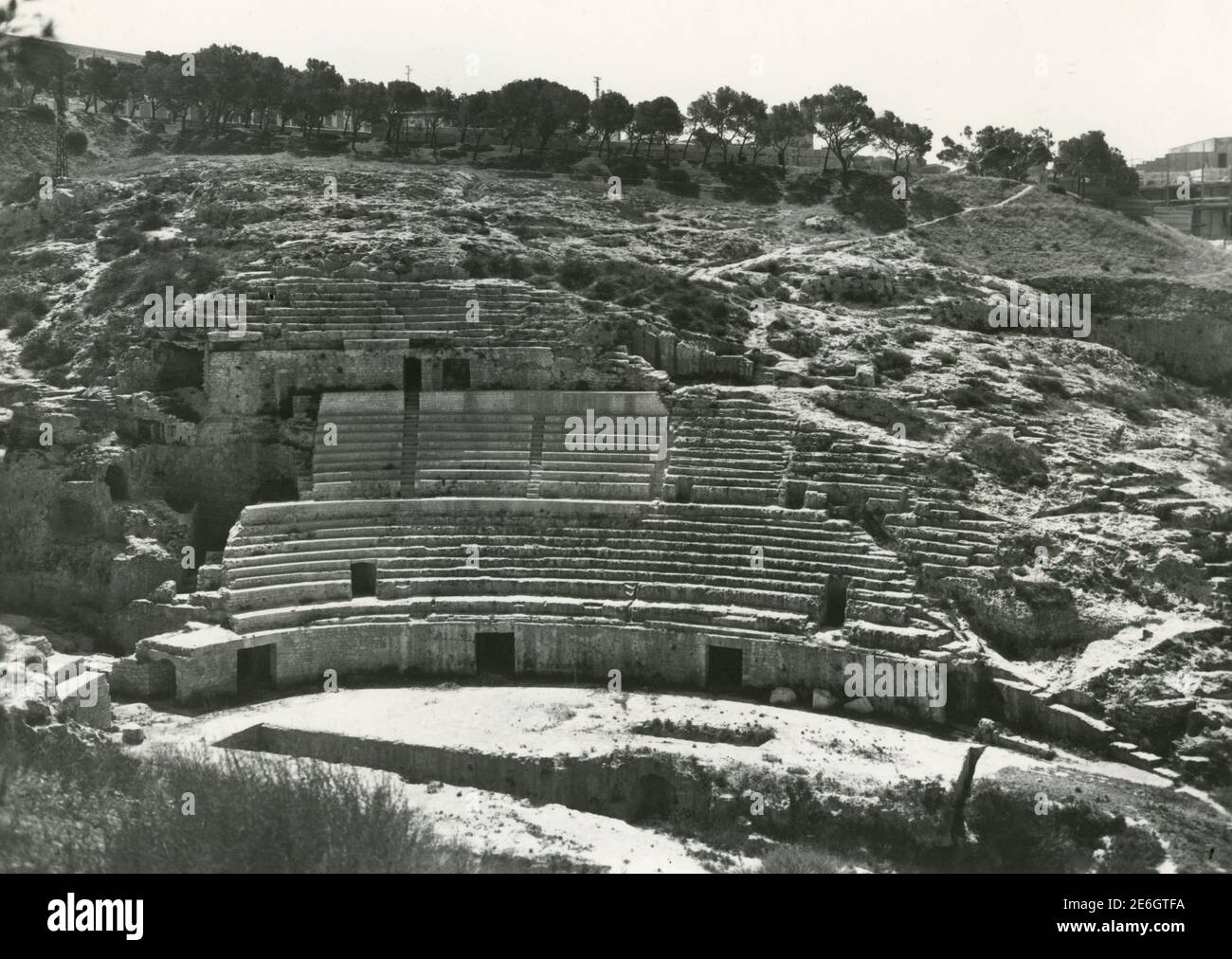Amphitheater amphitheater amphitheater hi-res stock photography and ...