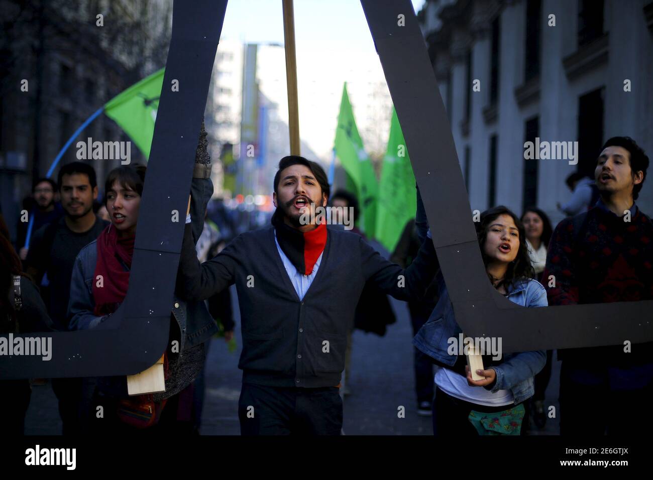 Dictatorship chile presidential palace hi-res stock photography and ...
