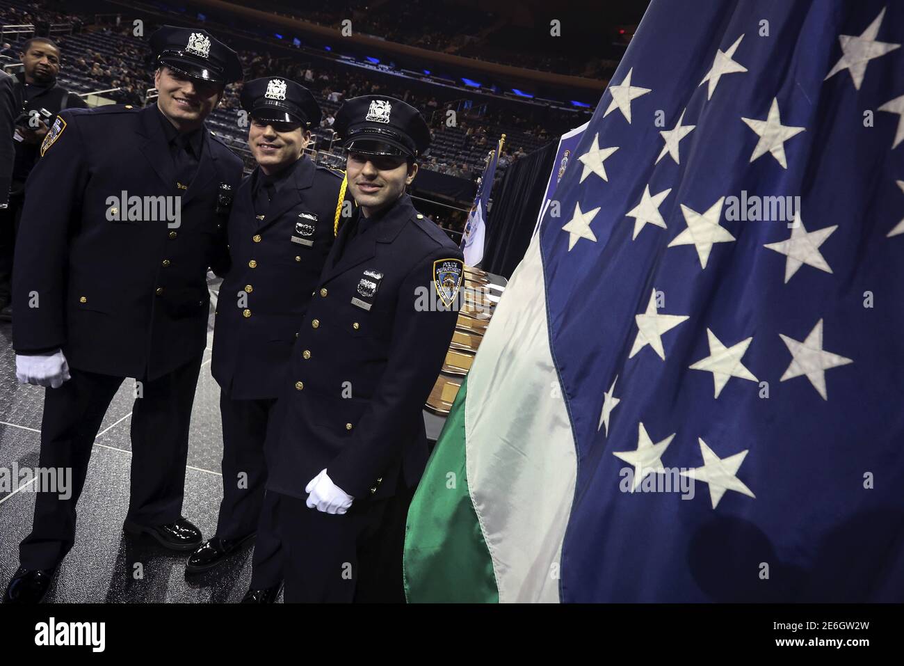 Nypd graduation hi-res stock photography and images - Alamy