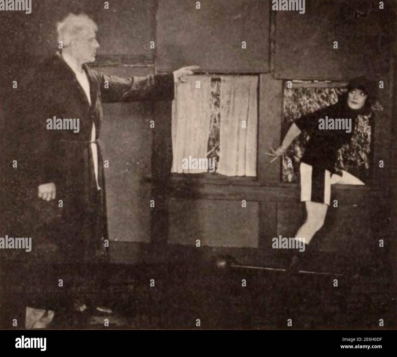 Ralph lewis hi-res stock photography and images - Alamy