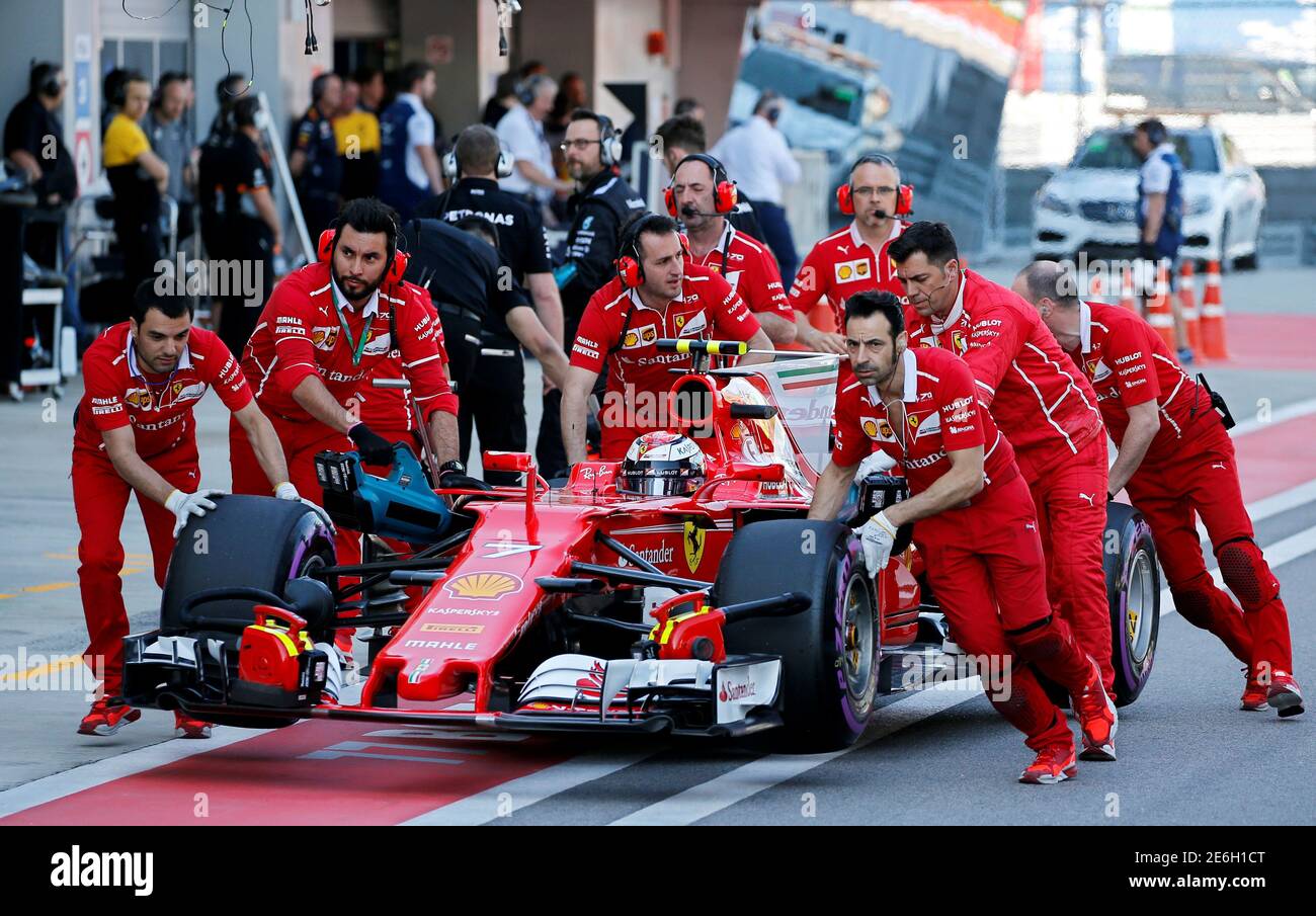 Russian mechanics hi-res stock photography and images - Alamy