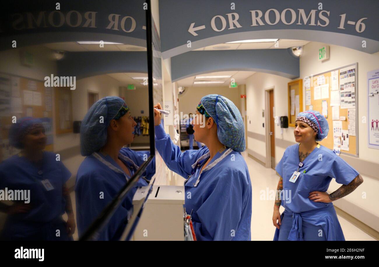 Hospital o r hi-res stock photography and images - Alamy