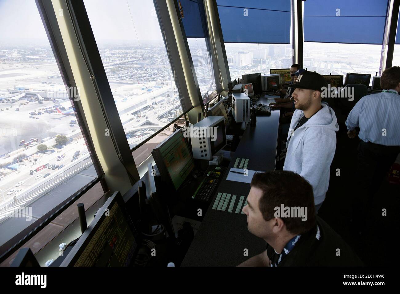 Inside air traffic control hi-res stock photography and images - Alamy