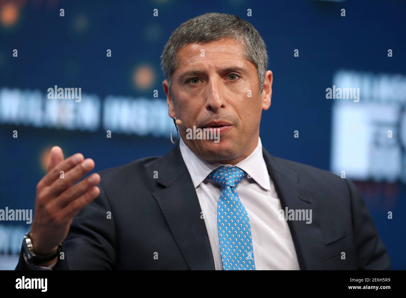 Goldentree asset hi-res stock photography and images - Alamy