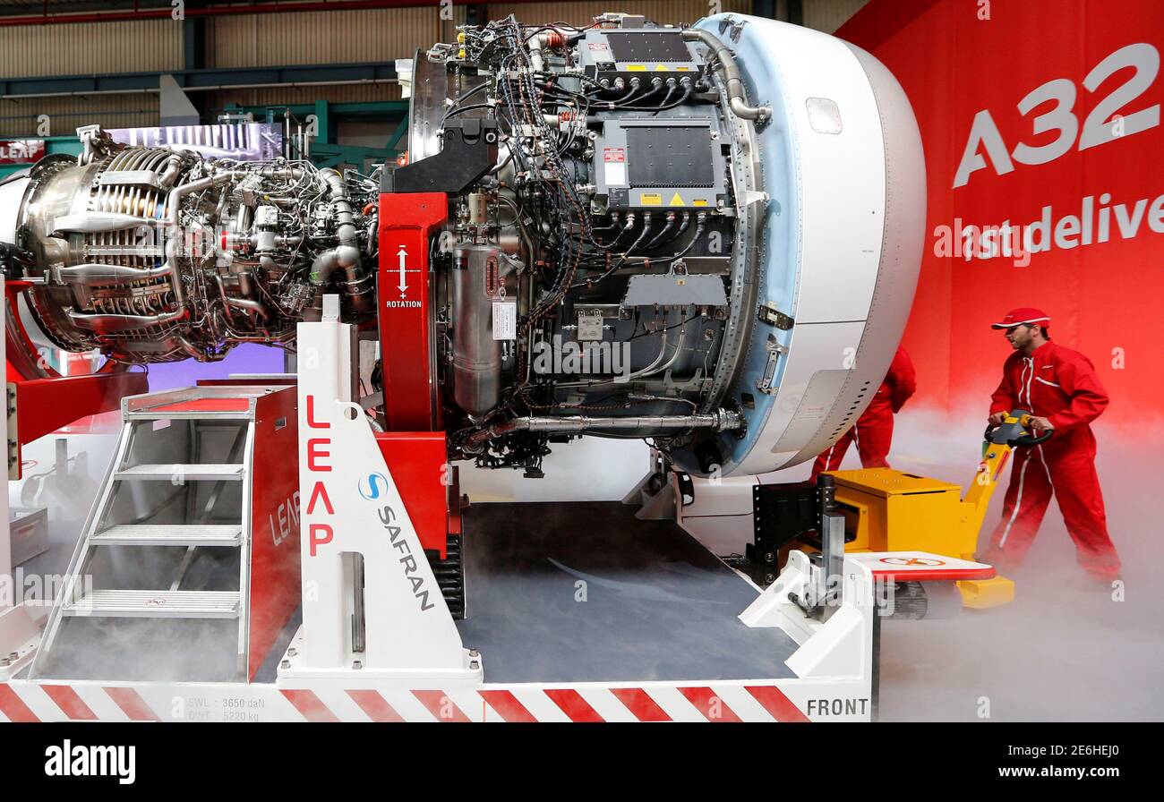 Leap 1a hi-res stock photography and images - Alamy