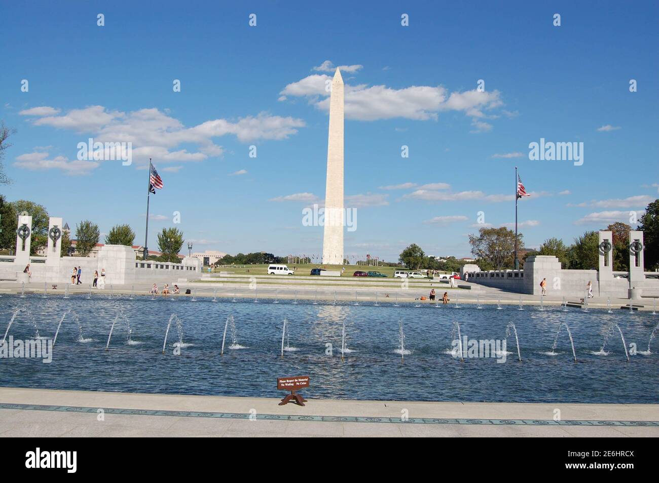 George Washington Monument and state flag fountain fountains water lake ...