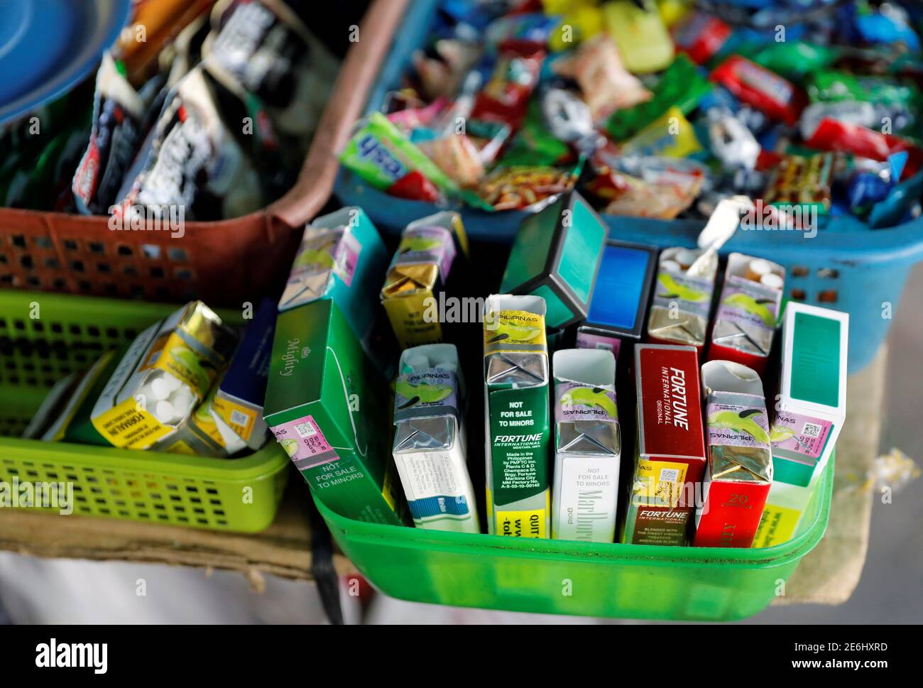 Smoking cigarettes philippines hi-res stock photography and images - Alamy Smoking cigarettes philippines hi-res stock photography and images - Alamy