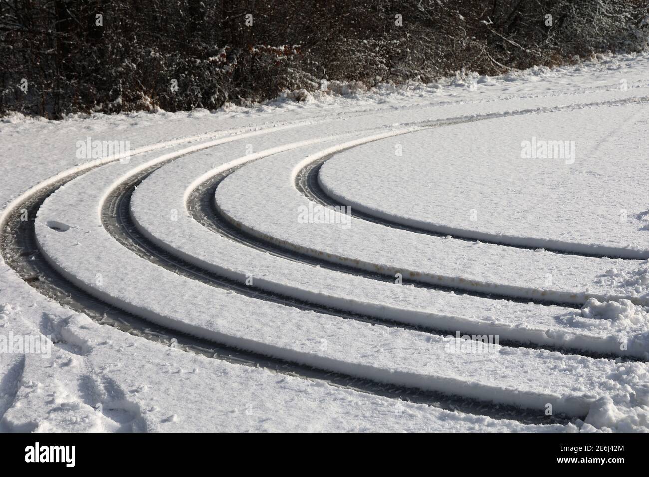 Grunge tire tracks hi-res stock photography and images - Alamy